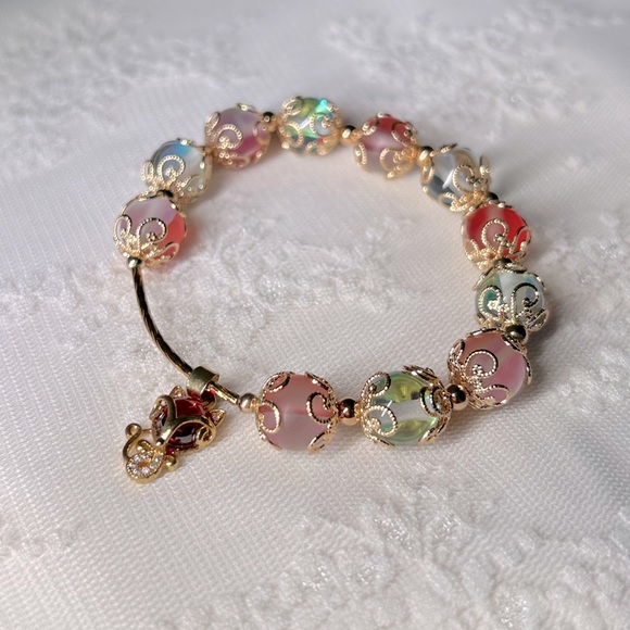 Jewelry | Color Changing Crystal Glass Bracelet With Gold Inlay | Poshmark